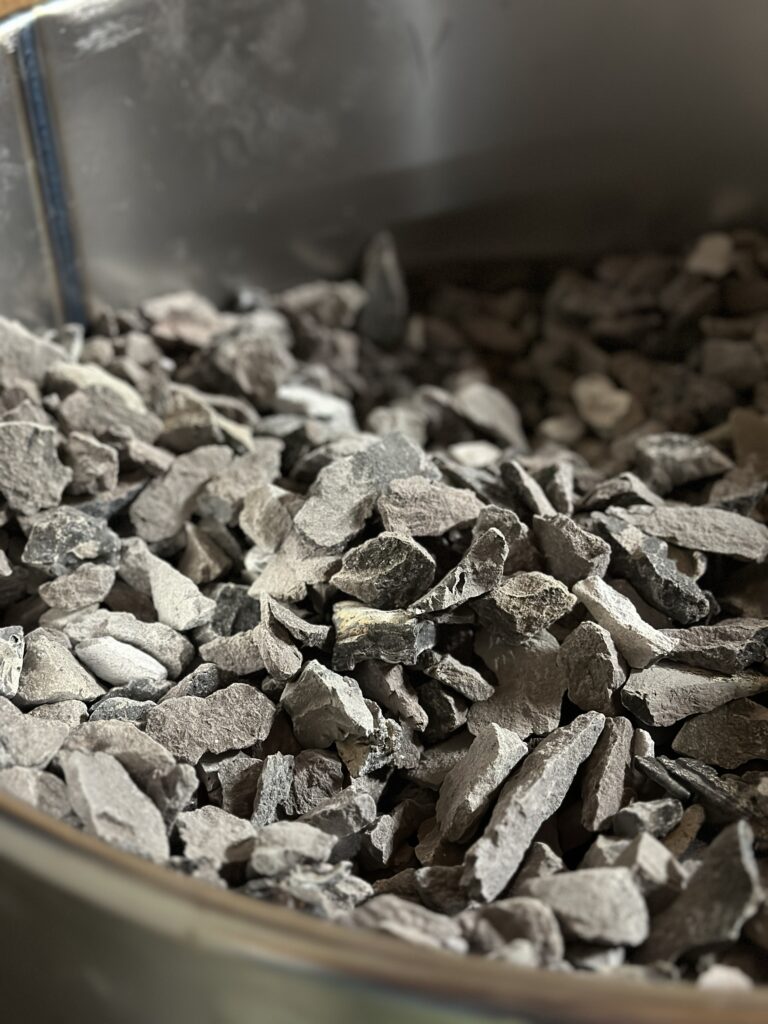 Carbid 1 KG - Van der Graaf De Molen | Voor dier, tuin en ruitersport ...